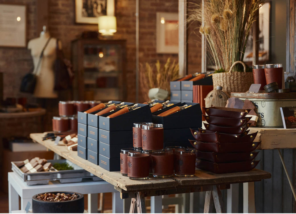 Stitch Bourbon Bar – Clayton & Crume